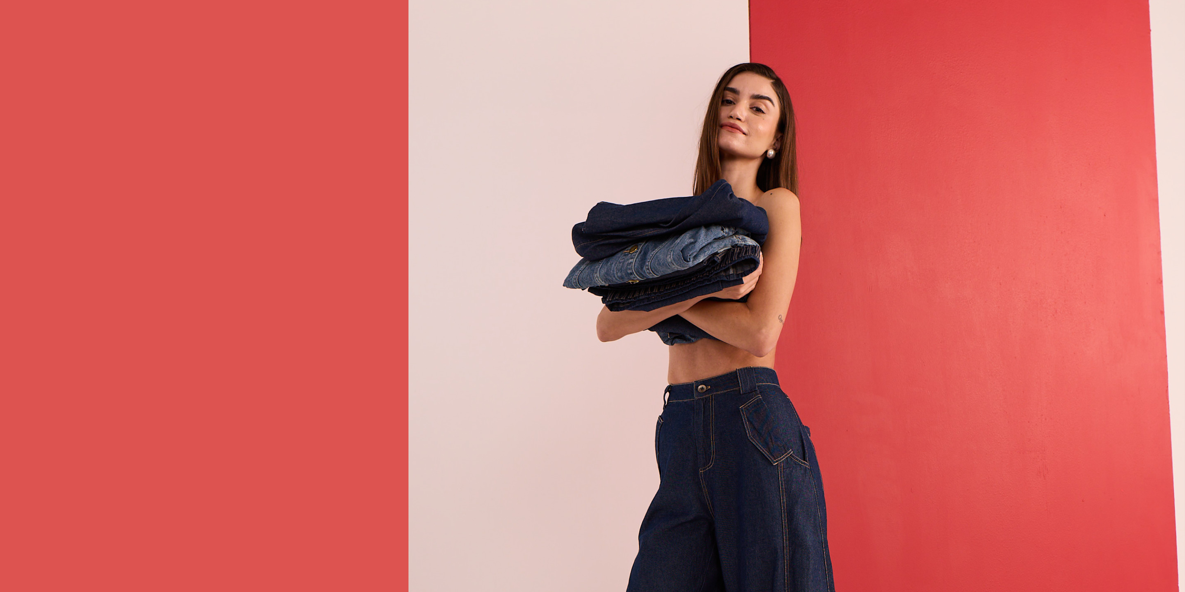 An Unparalleled Combination. Pearls with Jeans. – Anaash